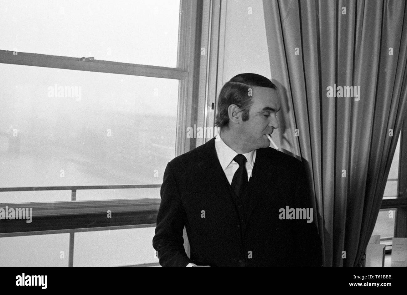 Stanley baker hi-res stock photography and images - Alamy