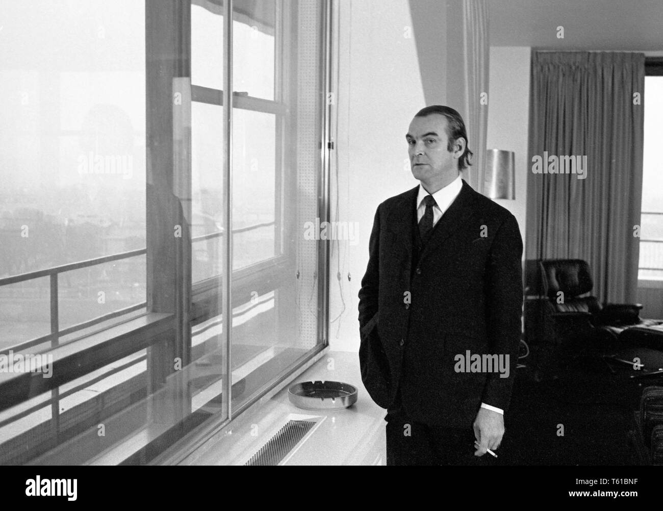 Stanley baker hi-res stock photography and images - Alamy