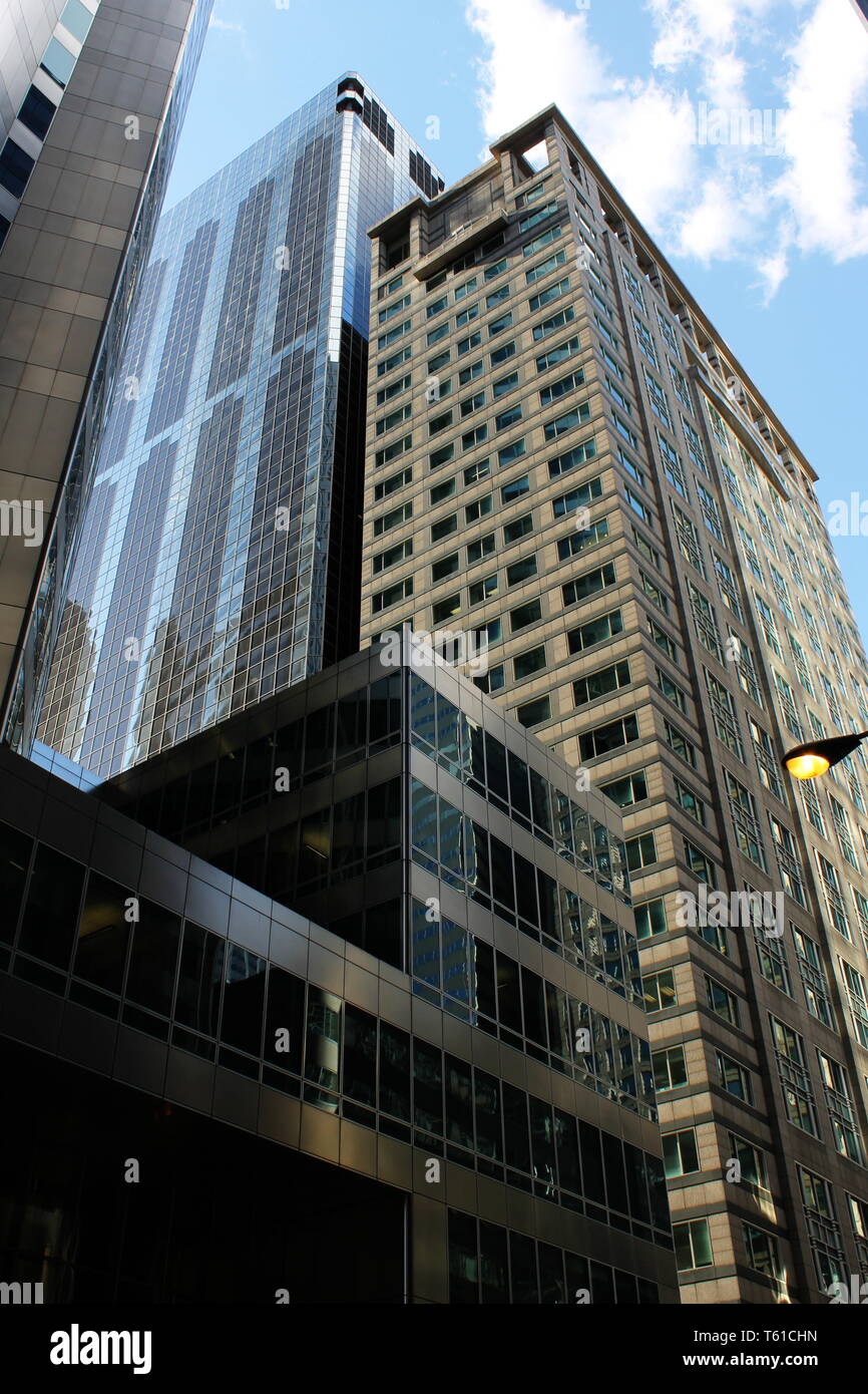 Chicago west wacker building hi-res stock photography and images - Alamy