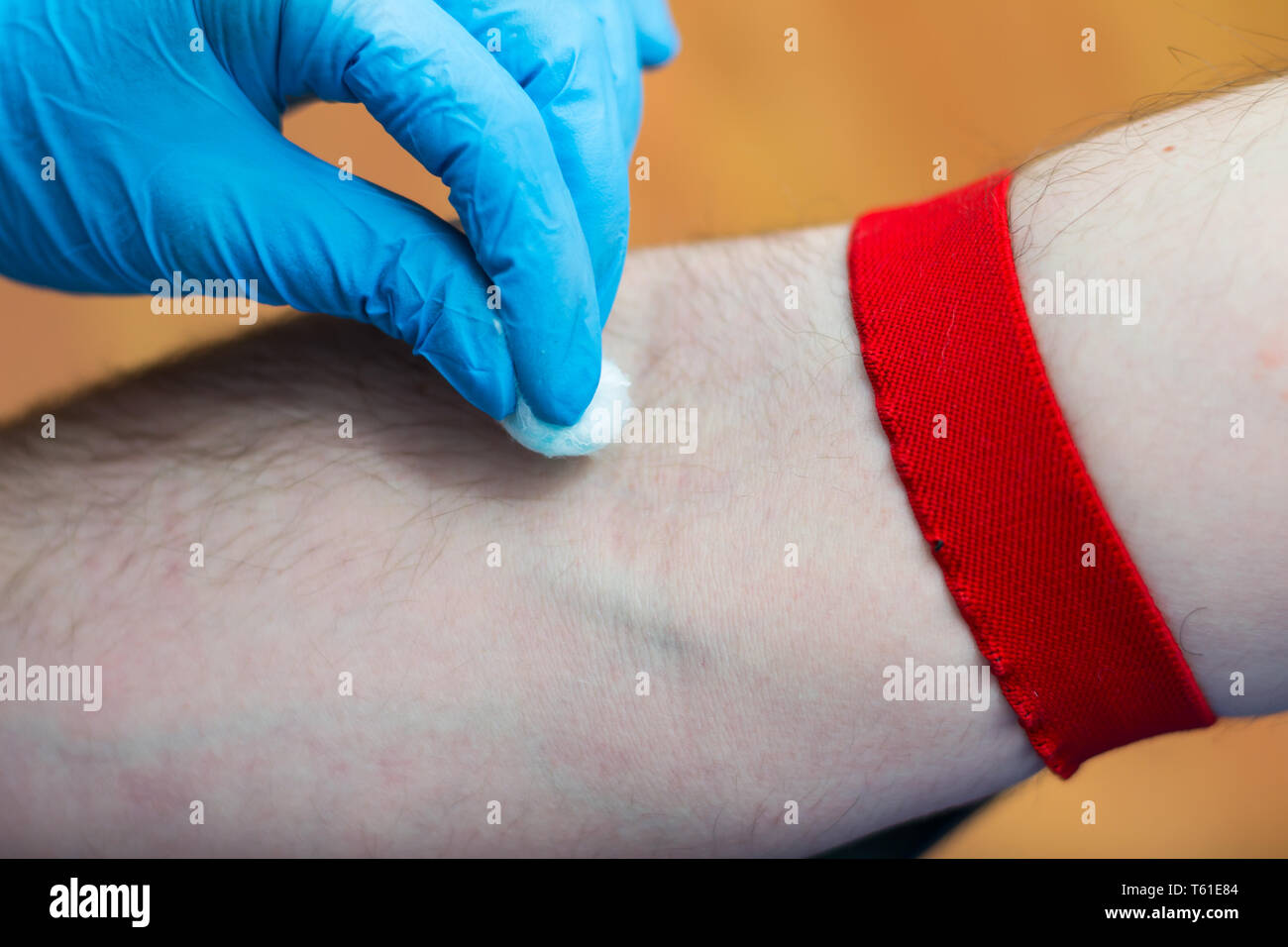 Collecting a blood sample hi-res stock photography and images - Alamy
