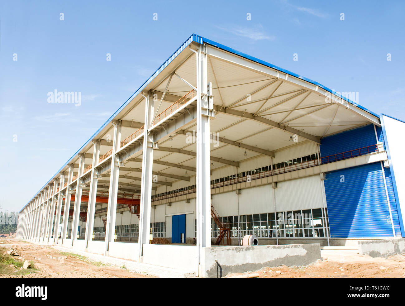 Steel structure factory building Stock Photo - Alamy