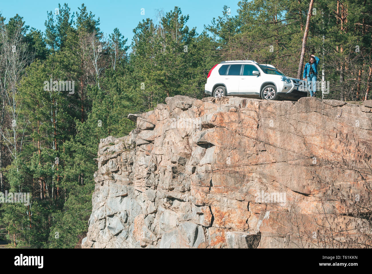 Cliff Edge Car High Resolution Stock Photography and Images - Alamy