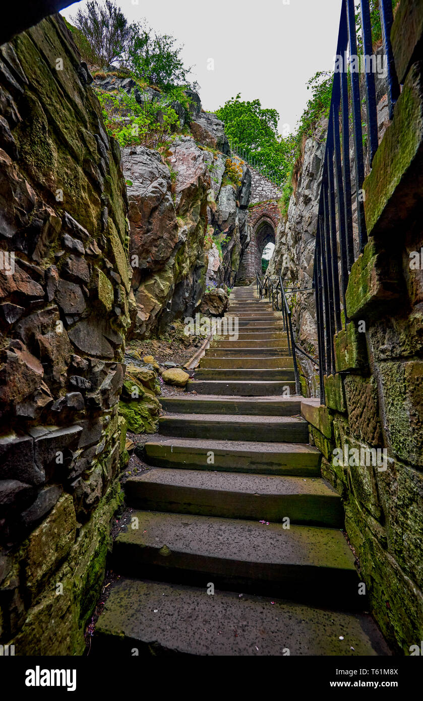 Dumbarton Castle (DBC19 Stock Photo - Alamy
