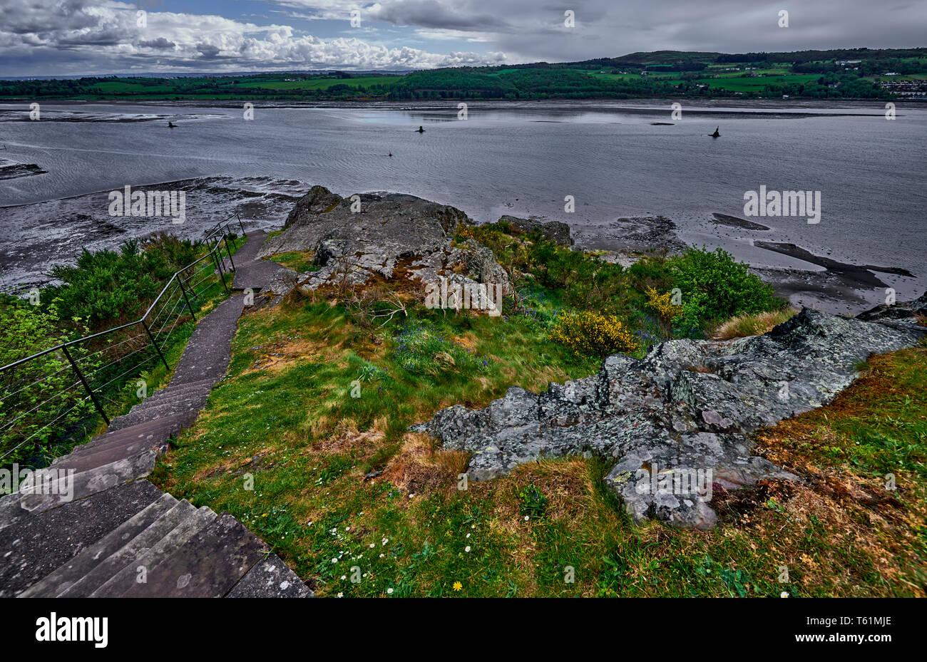 Dumbarton Castle (DBC19 Stock Photo - Alamy