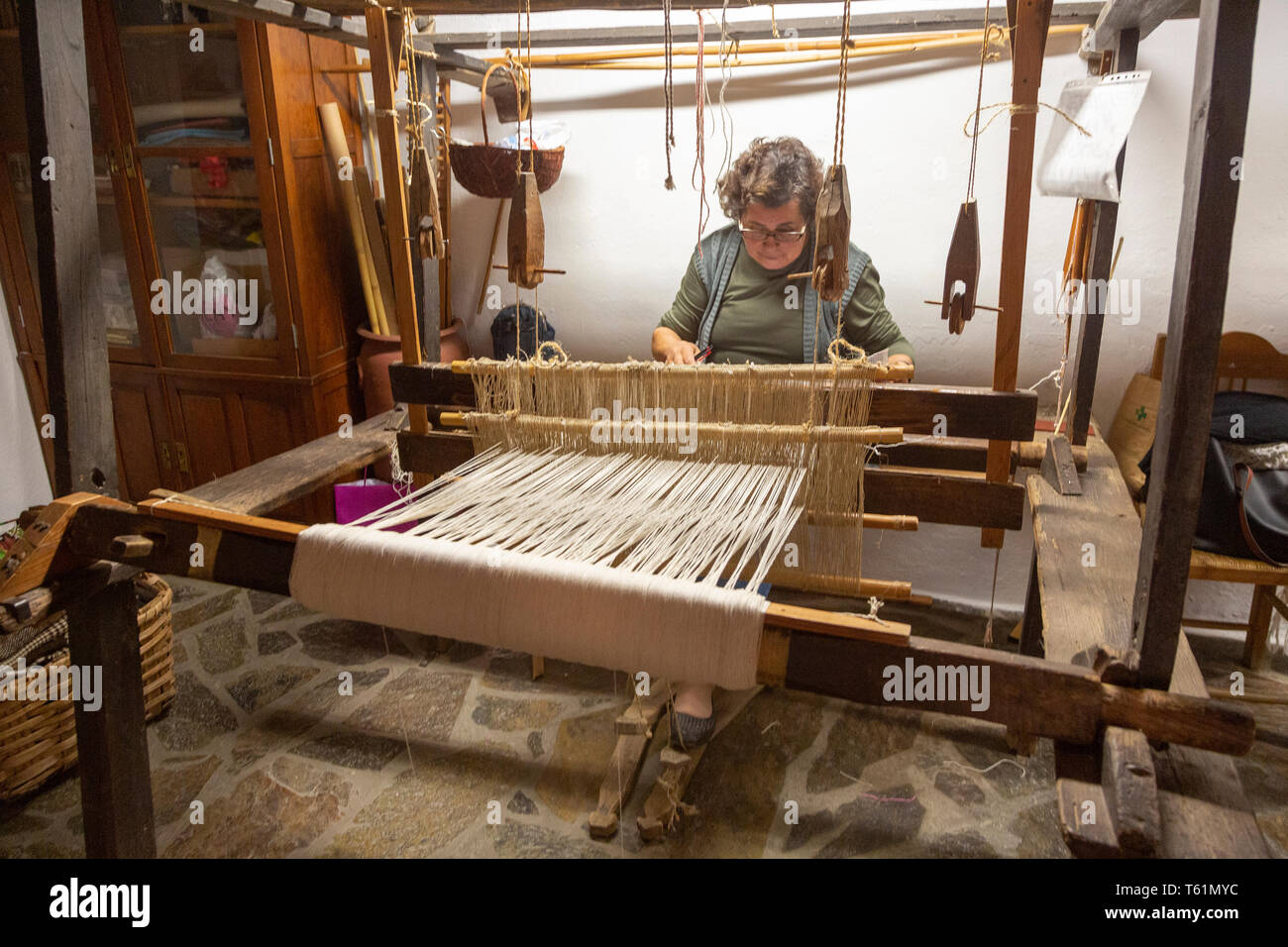 Traditional wool weaving craft workshop display and exhibition in ...