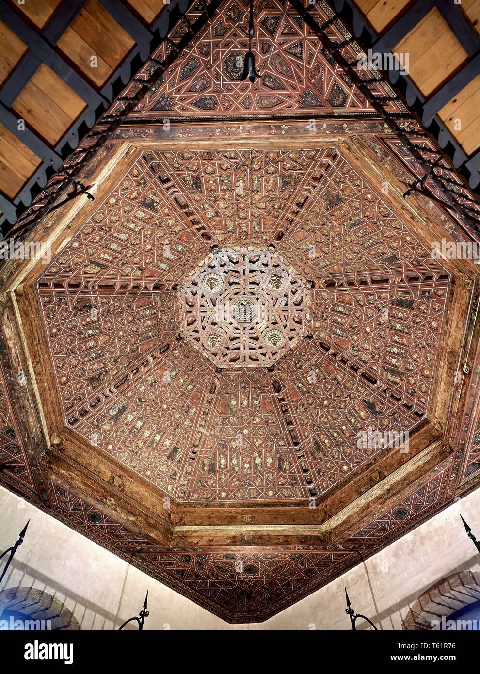 ARTESONADO MUDEJAR PROCEDENTE DEL SANTUARIO DE SAN ROMAN DEL VALLE ...