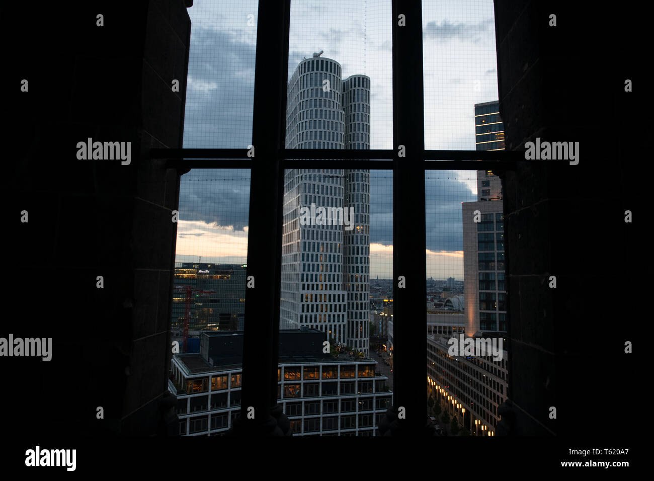 Berlin, Germany. 27th Apr, 2019. The high-rise buildings Zoofenster ...