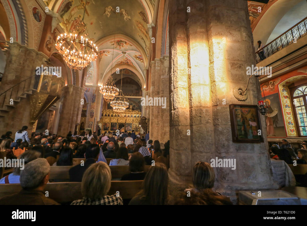 Beirut, Lebanon. 28th Apr, 2019. Worshippers pack Saint George Orthodox ...