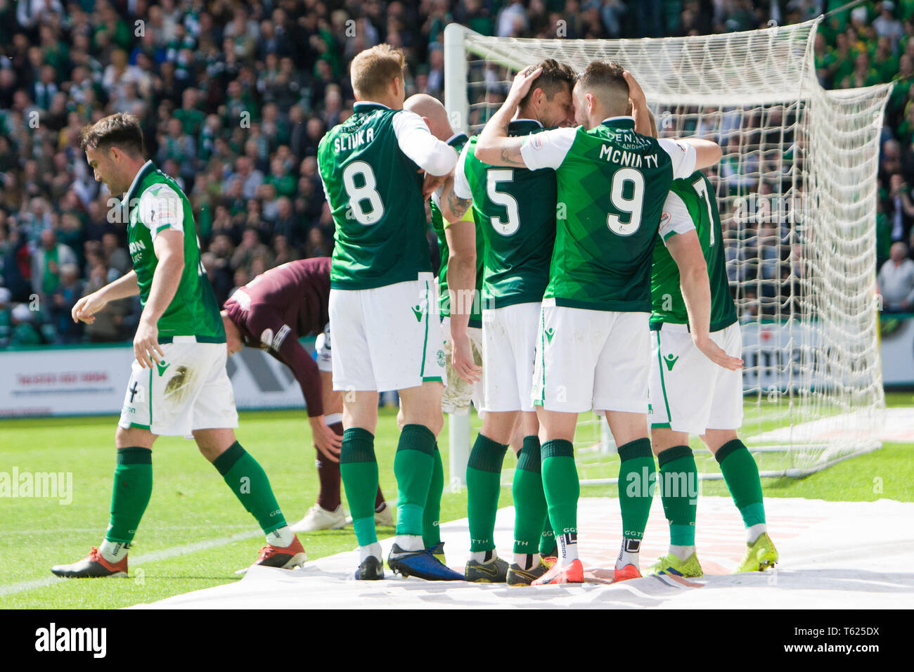 Scotland hibs hearts action hi-res stock photography and images - Alamy