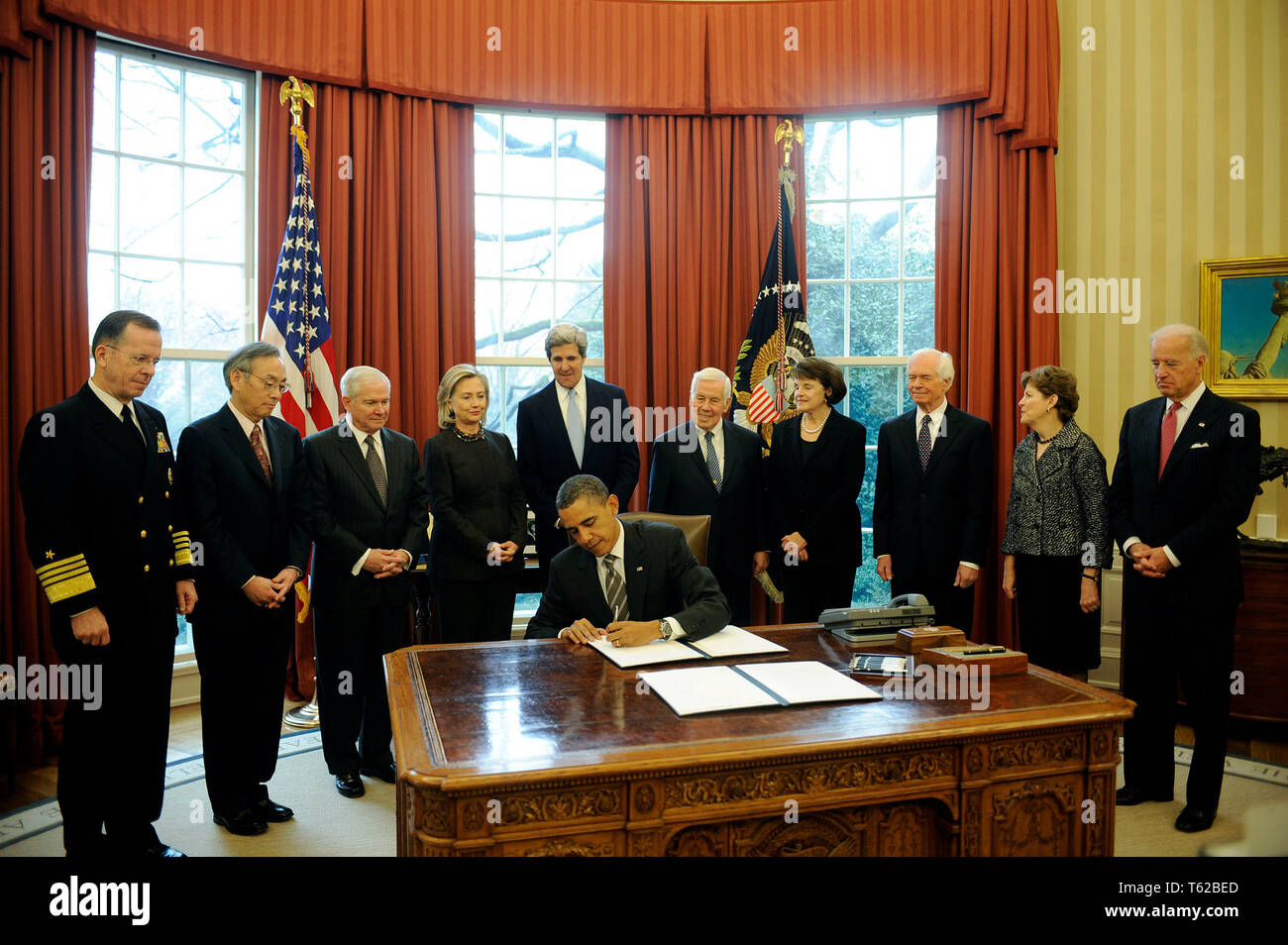 U s secretary defense vice hi-res stock photography and images - Alamy