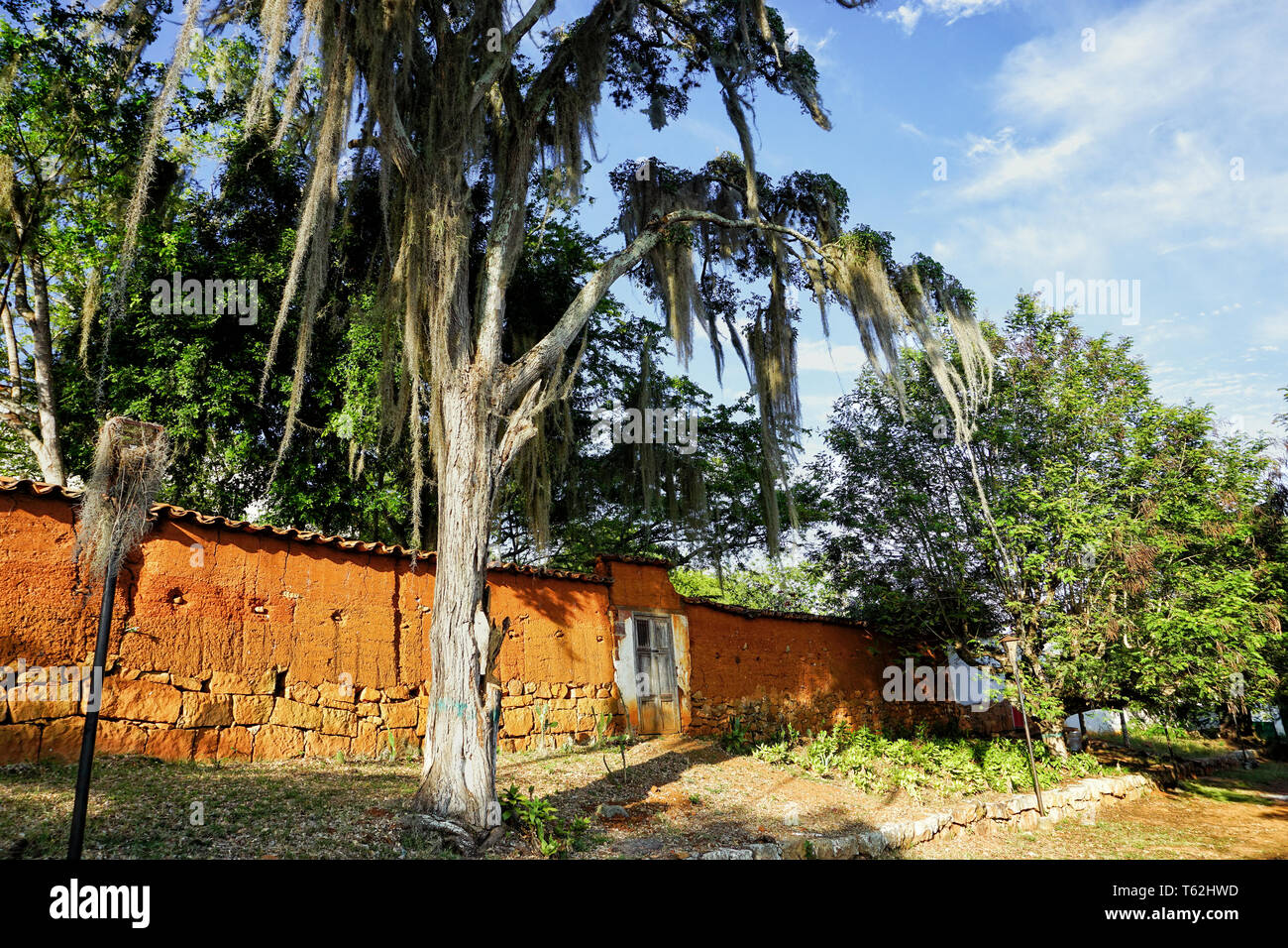 Clay entrance of old house in bareque Barichara, Colombia Stock Photo ...