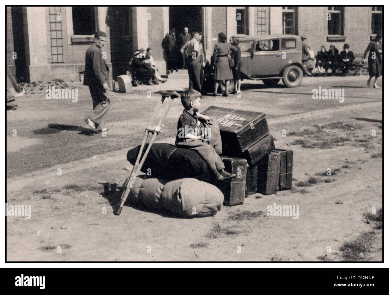 Displaced persons' camps world war ii hi-res stock photography and ...