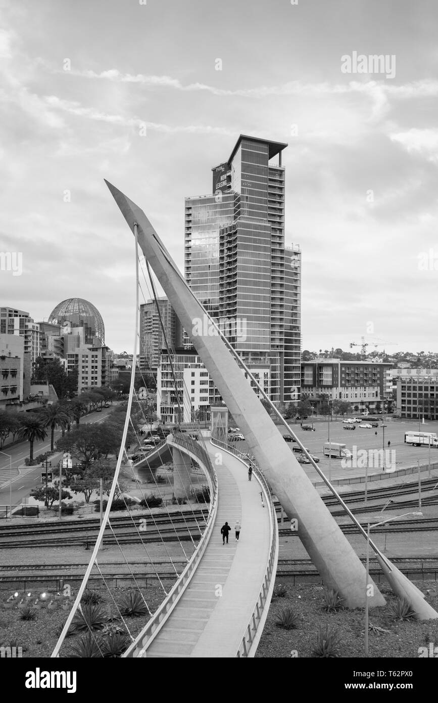 The modern Harbor Drive Pedestrian Bridge, in downtown San Diego ...