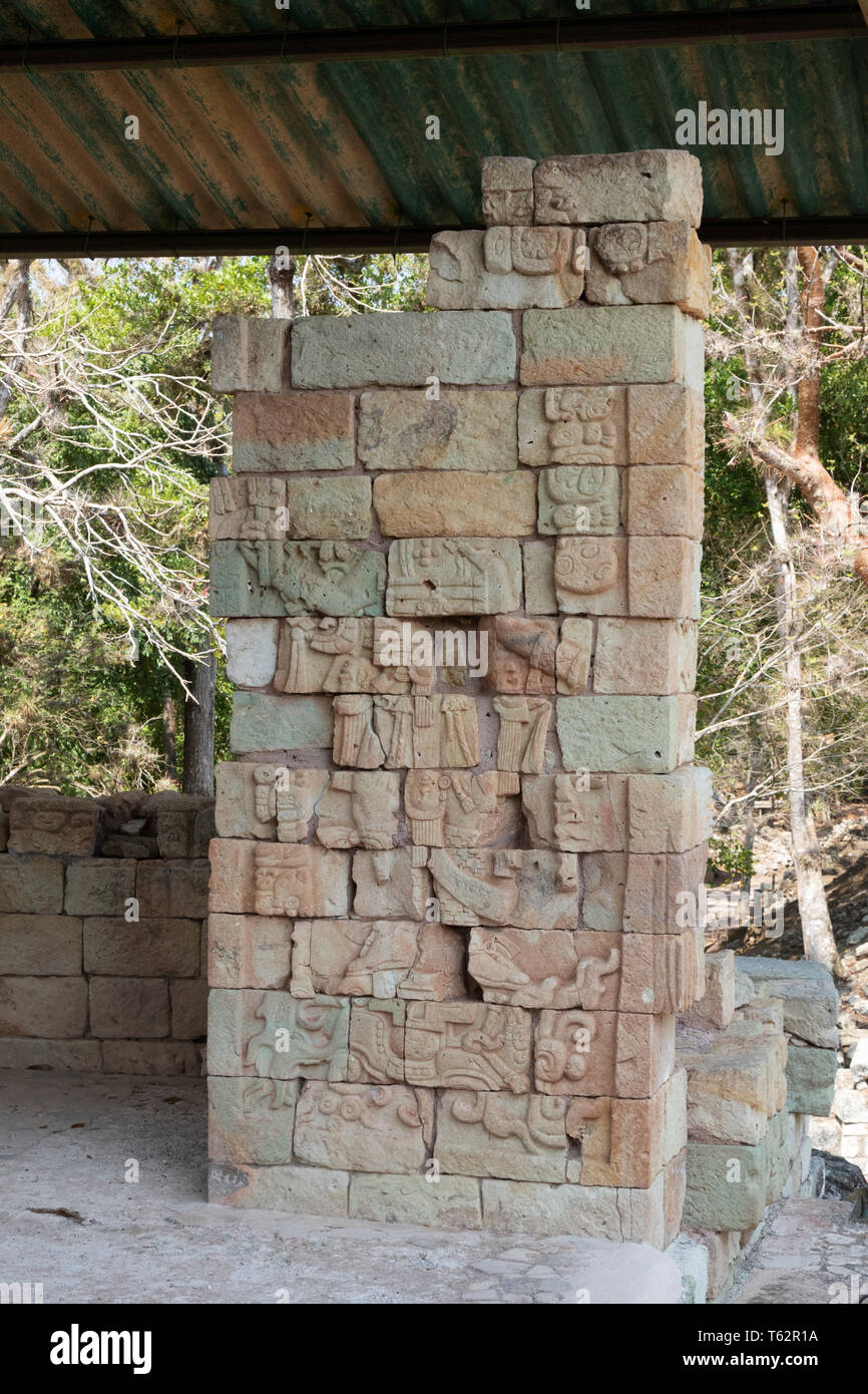 Copan Honduras - Sculptures from the tomb of King Yas Pasaj Chan Yopaat ...