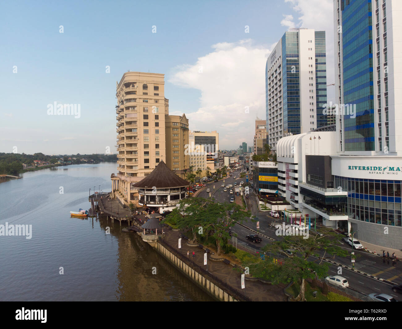Riverside suites hi-res stock photography and images - Alamy