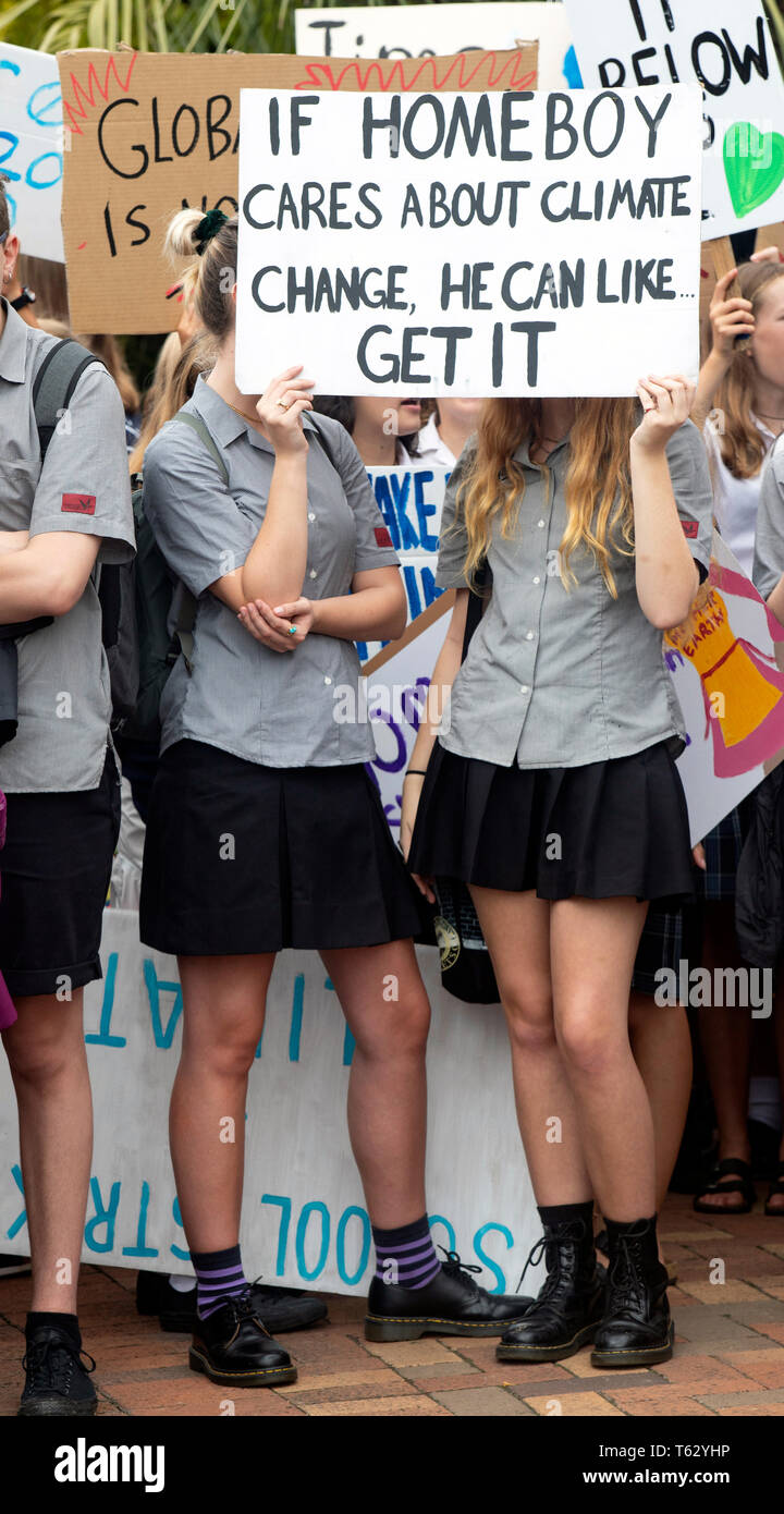 Picture by Tim Cuff - 15 March 2019 - Schoolchildren protest against ...