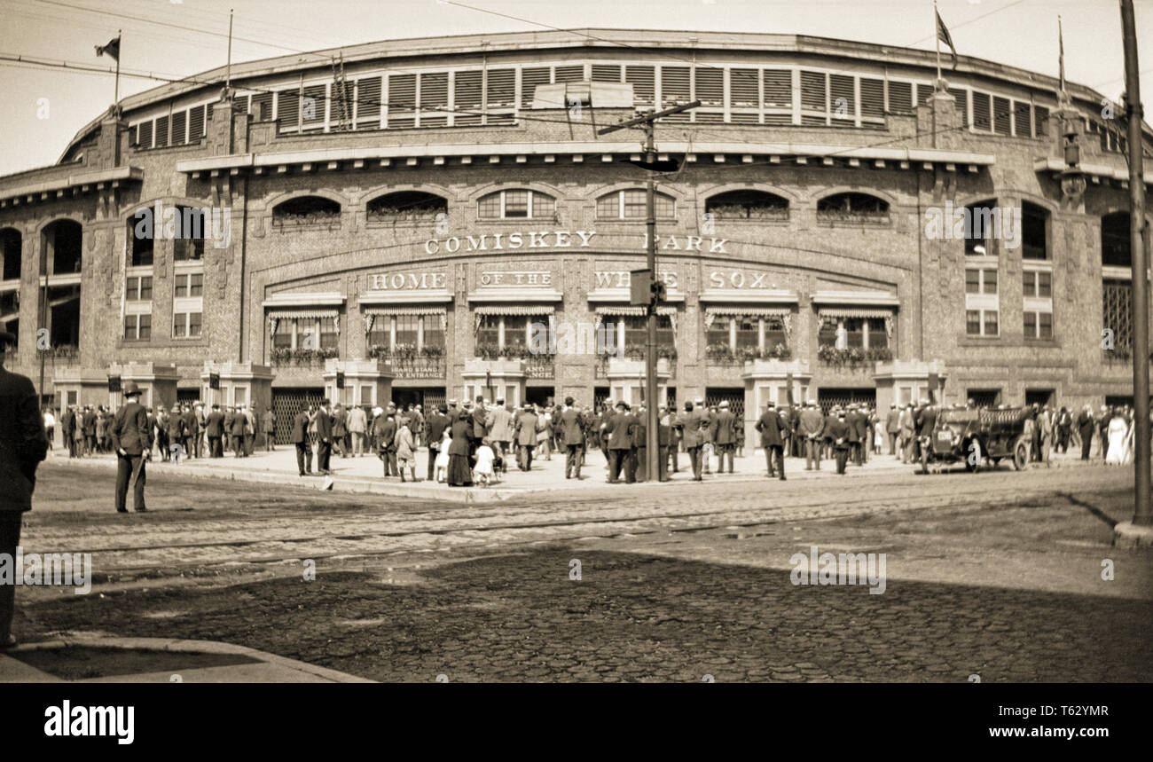 Comiskey park white sox park hi-res stock photography and images - Alamy