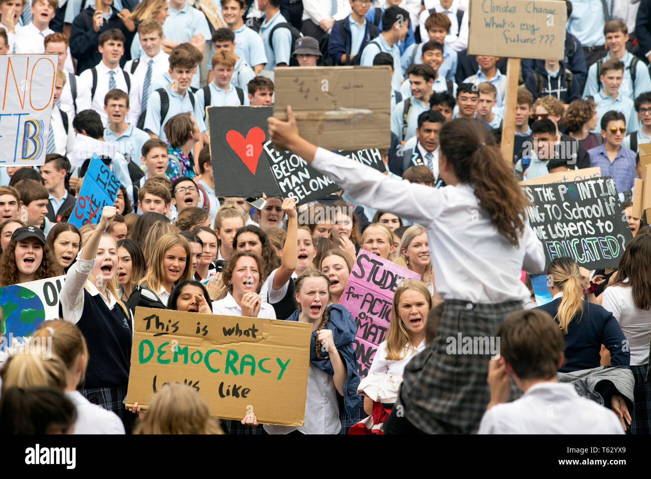 Picture by Tim Cuff - 15 March 2019 - Schoolchildren protest against ...