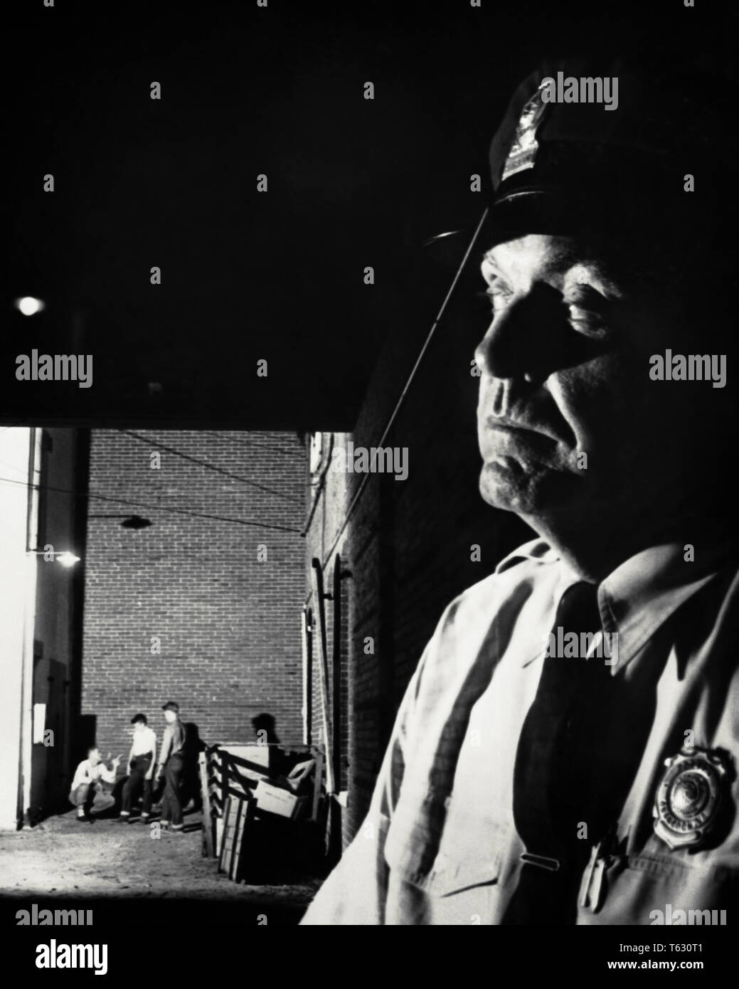 Good cop bad cop hi-res stock photography and images - Alamy