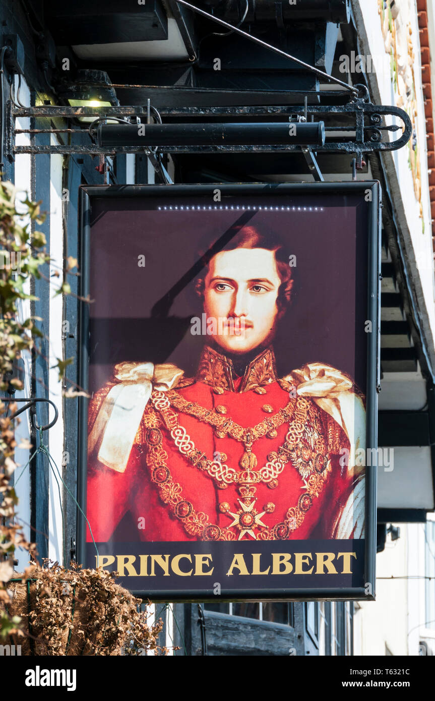 Prince albert bar hi-res stock photography and images - Alamy