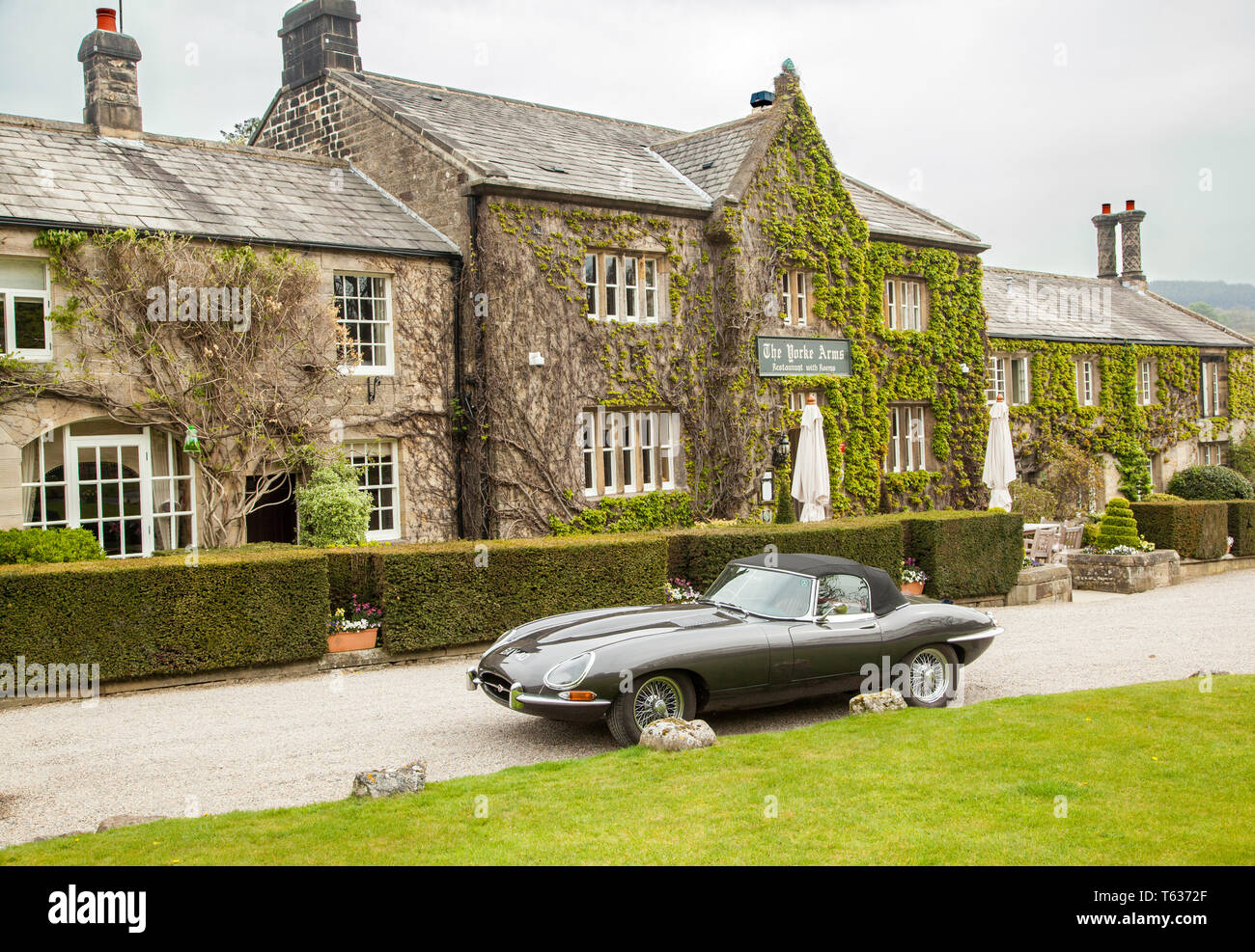 Jaguar e type hi-res stock photography and images - Alamy