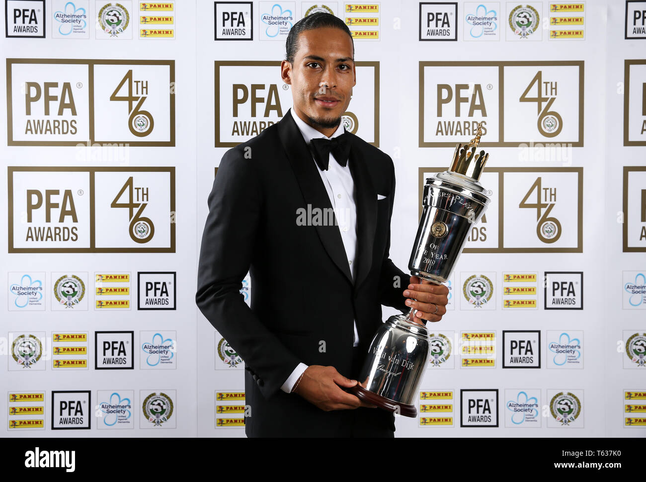 The pfa player year award hi-res stock photography and images - Alamy