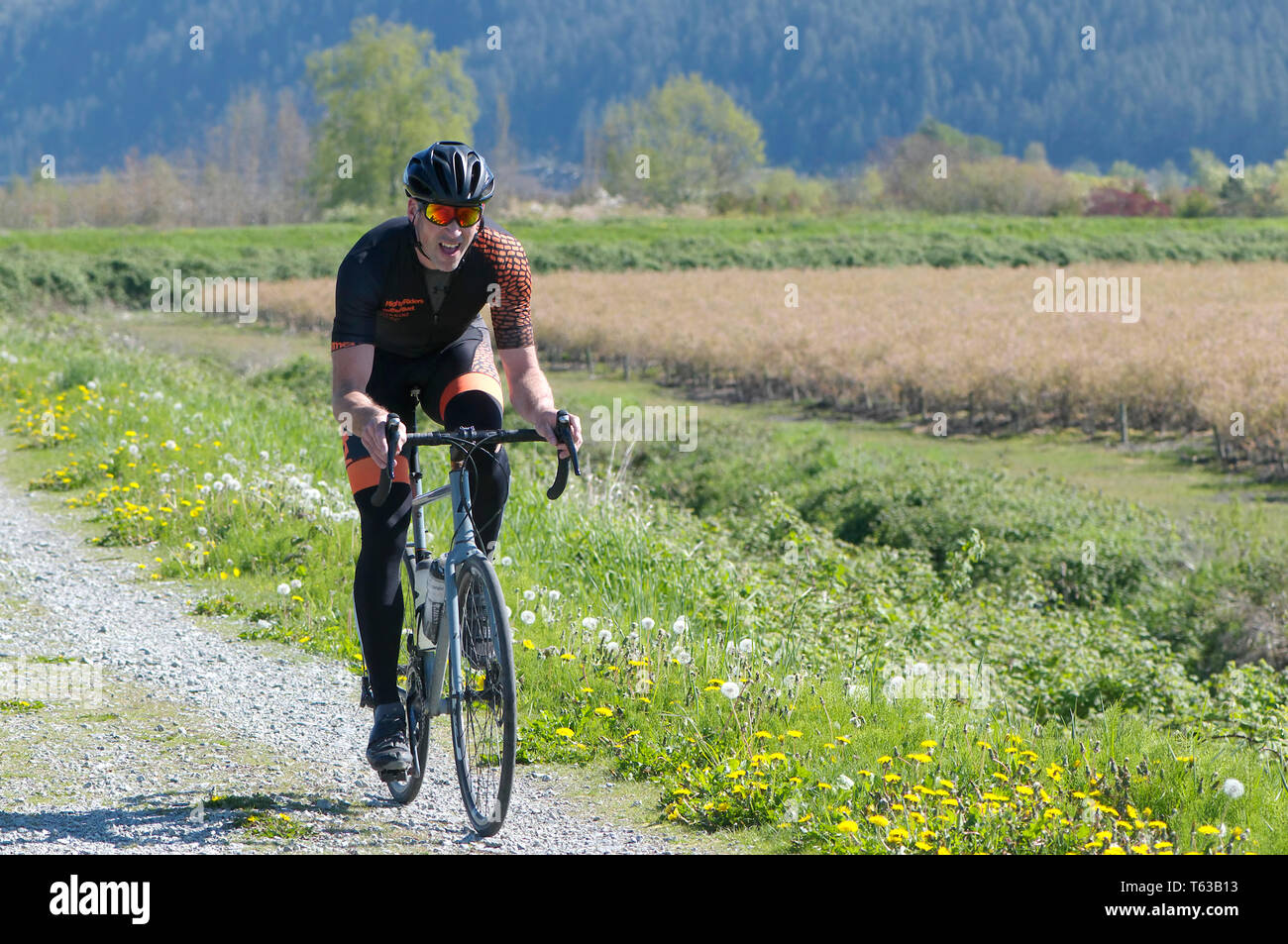 Gravel ridge hi-res stock photography and images - Alamy