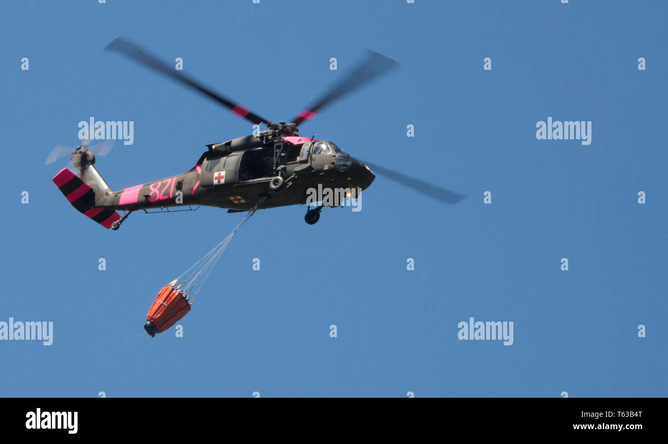 UH-60 Helicopter, Black hawk, Army National Guard, Aviation, Cal Fire ...