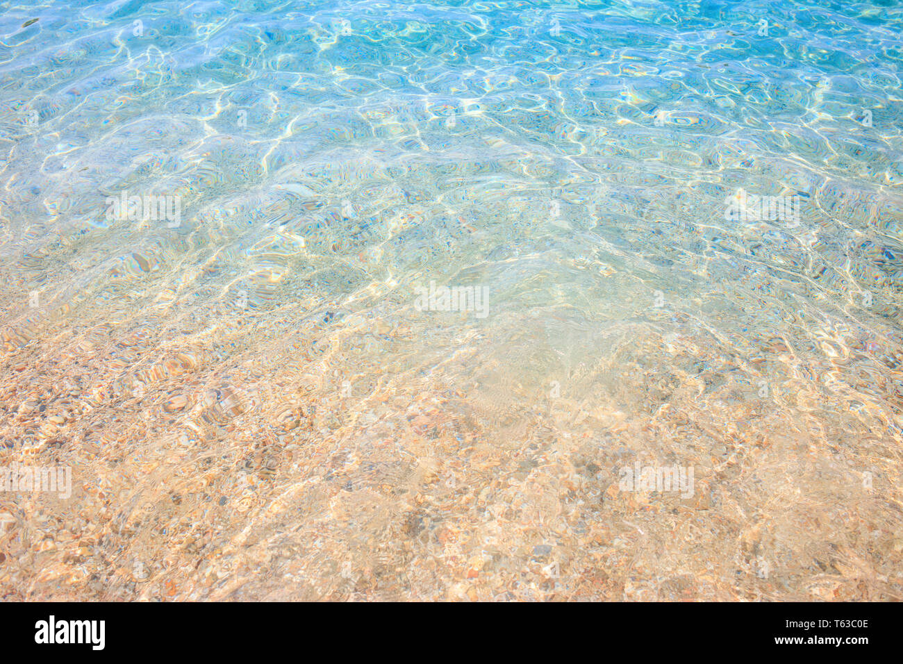 Crystal shiny water sea hi-res stock photography and images - Alamy