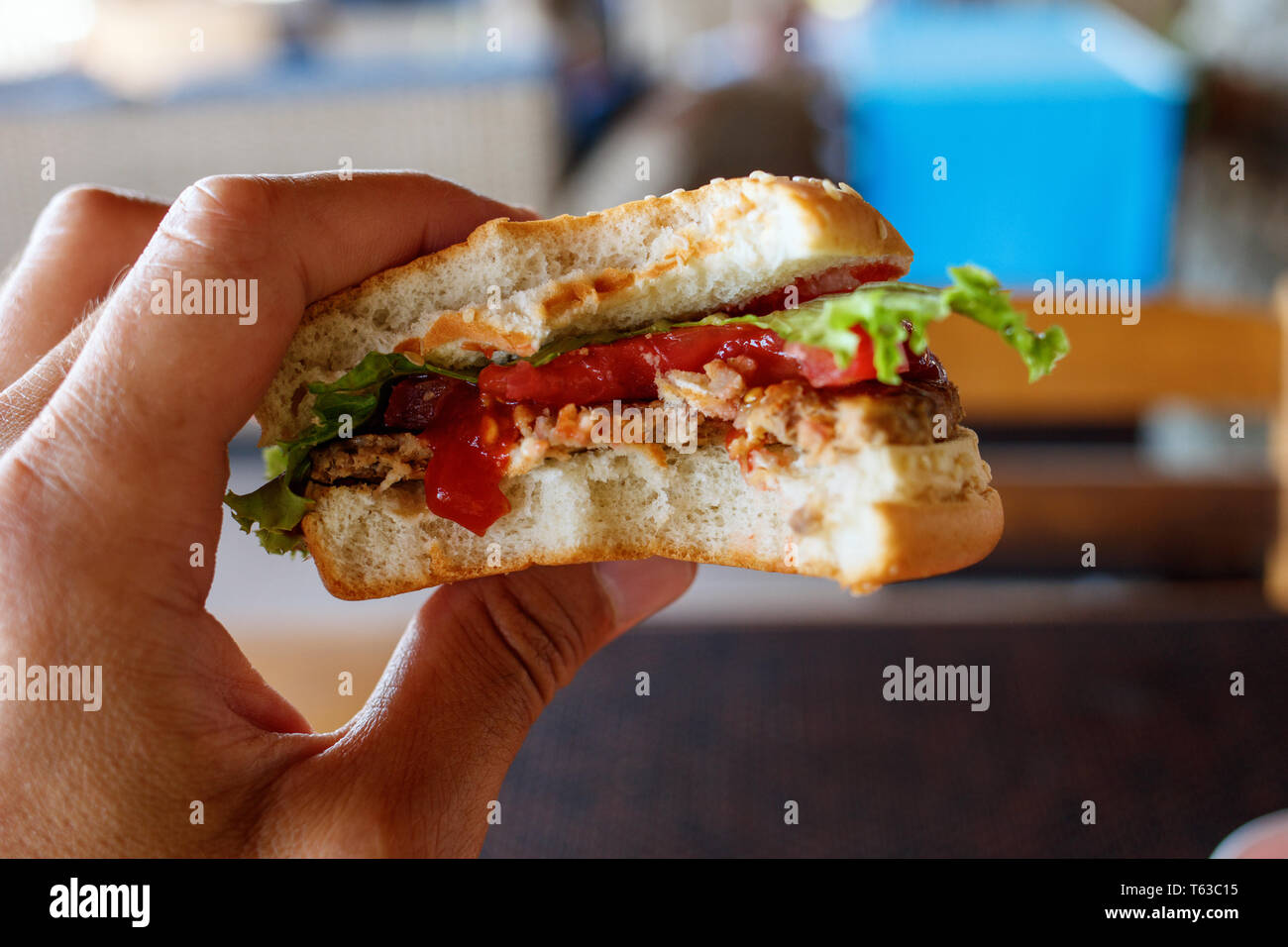 Fast bite hi-res stock photography and images - Alamy