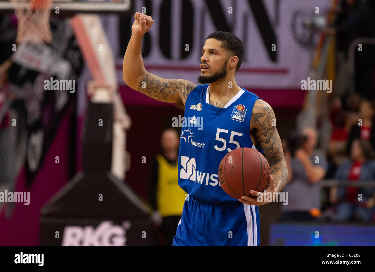 Fist basketball basketball hi-res stock photography and images - Alamy