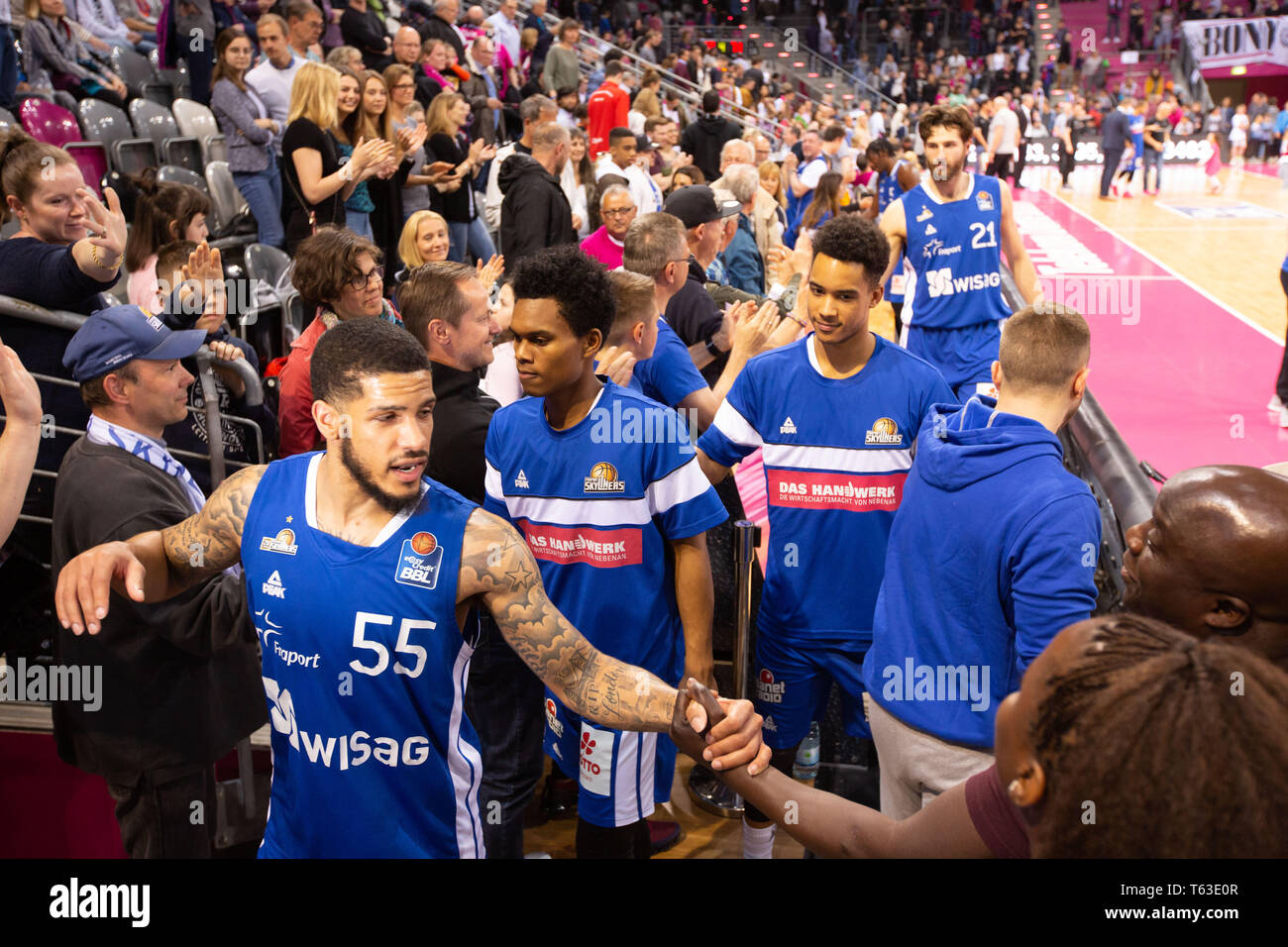 Leon kratzer hi-res stock photography and images - Alamy