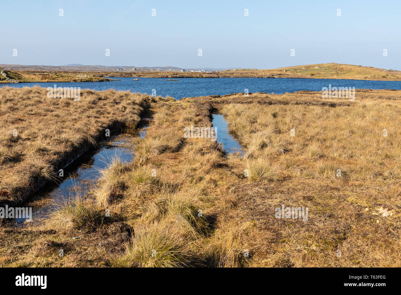 Conemara lake hi-res stock photography and images - Alamy
