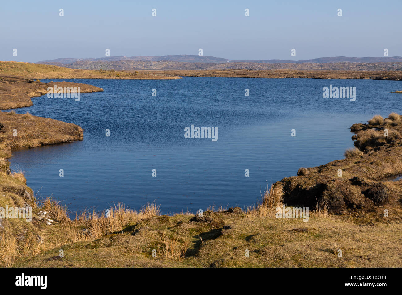 Conemara lake hi-res stock photography and images - Alamy