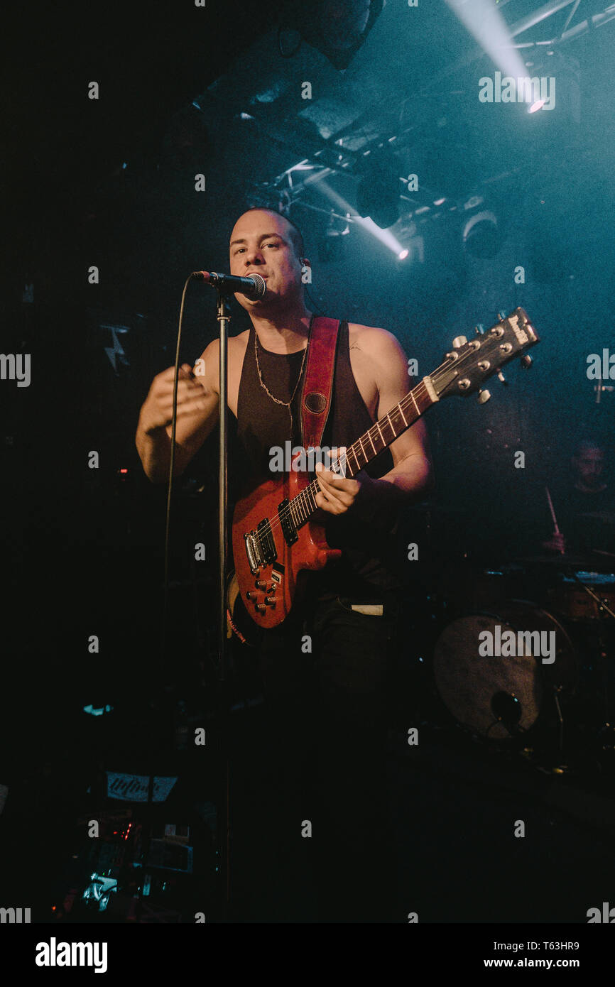 Lea porcelain band hi-res stock photography and images - Alamy