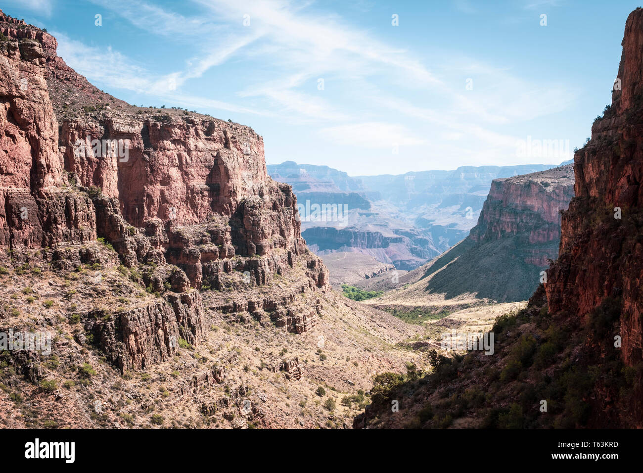 The Bright Angel Trail offers breathtaking views of the Grand Canyon, Arizona, USA Stock Photo ...