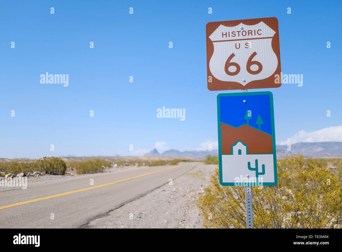 Cactus desert route 66 usa hi-res stock photography and images - Alamy