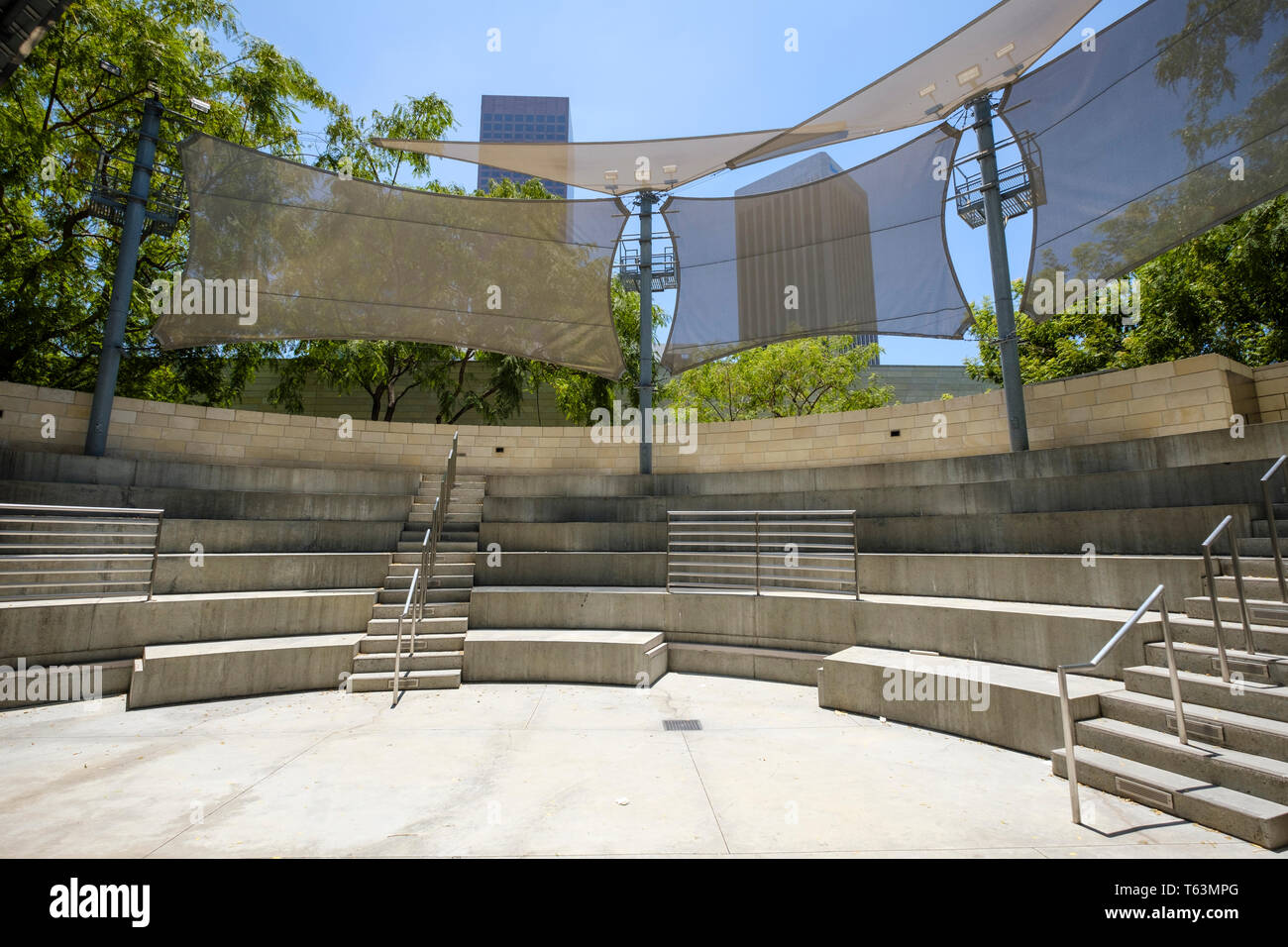 Keck amphitheatre hi-res stock photography and images - Alamy