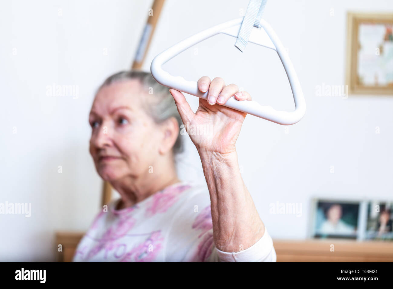 Bed gallows hi-res stock photography and images - Alamy