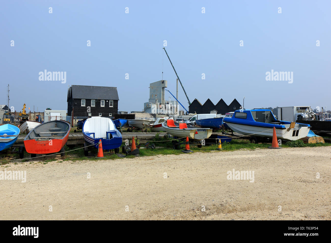 Boatyard resort hi-res stock photography and images - Alamy