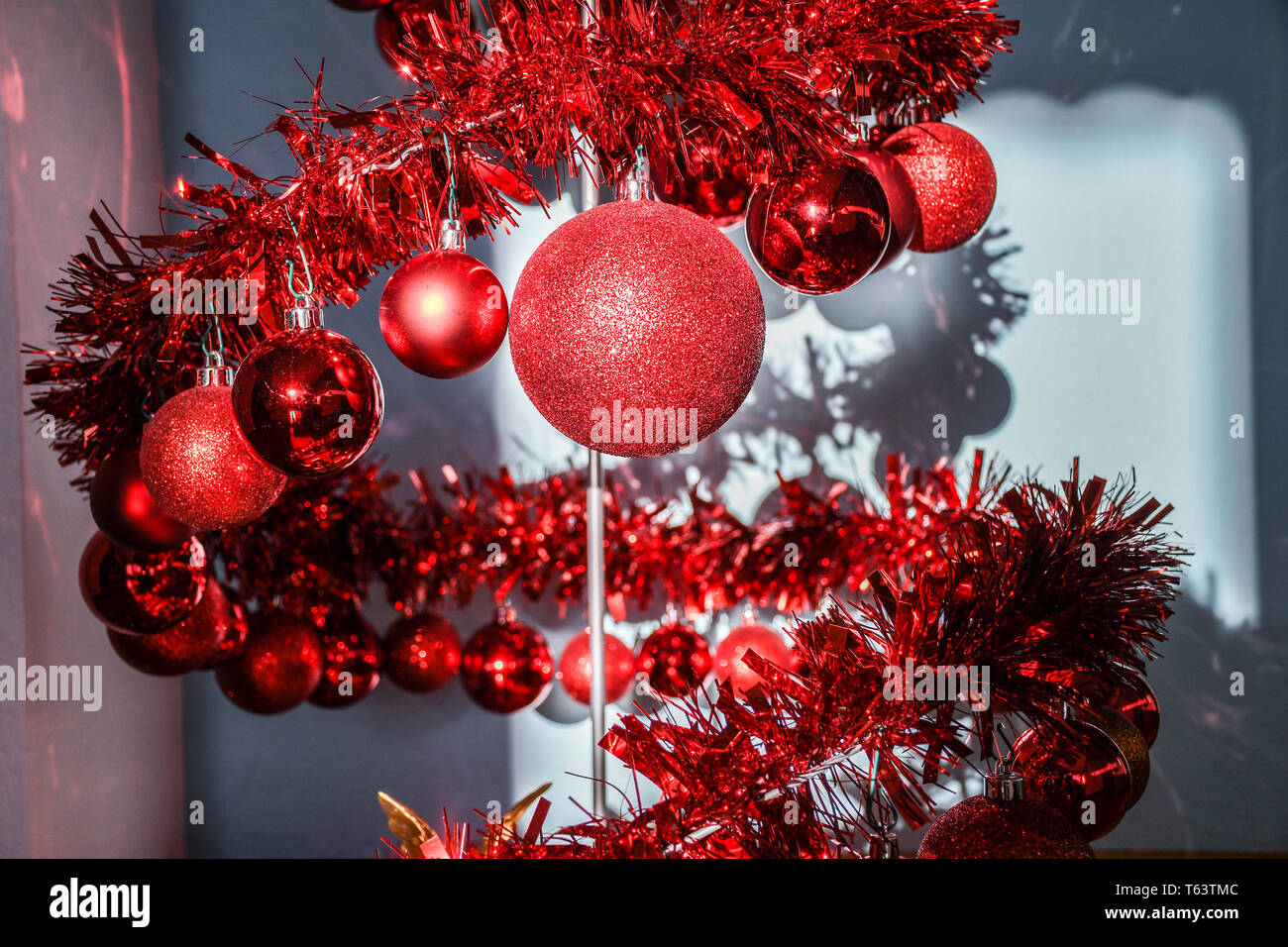 Metal spiral christmas tree hi-res stock photography and images - Alamy