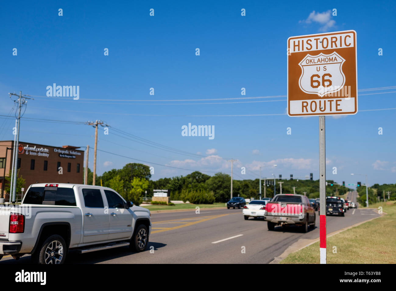 Historic U.S. Route 66 Oklahoma traffic sign Stock Photo - Alamy