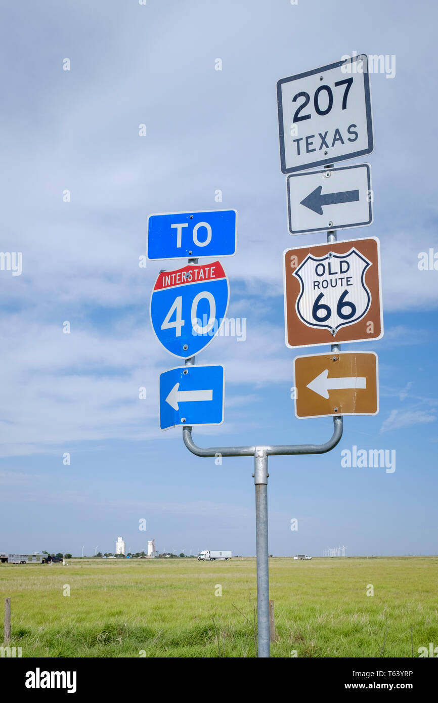 Old U.S. Route 66 traffic sign in Texas, USA Stock Photo - Alamy