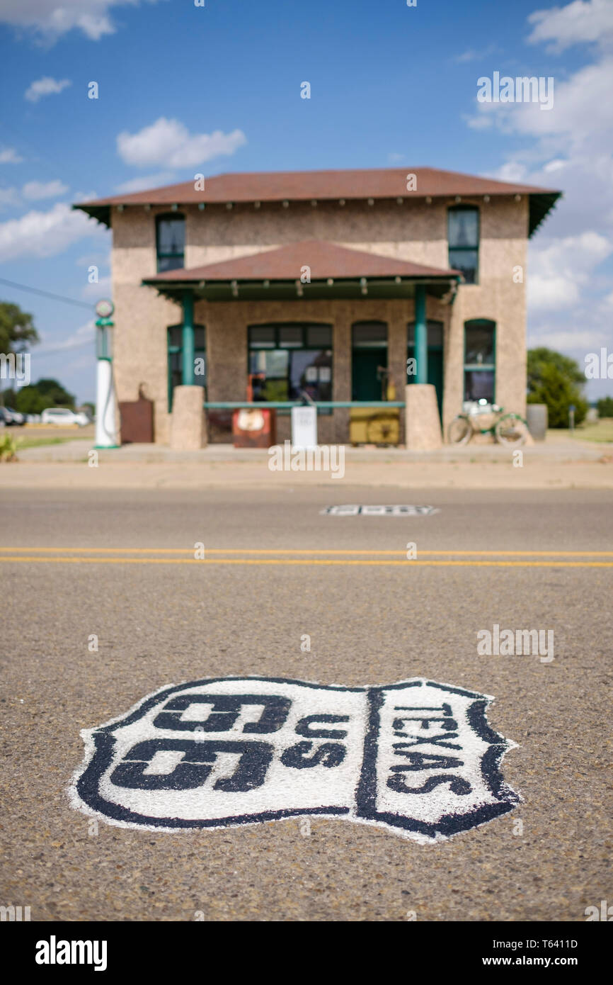 Magnolia station hi-res stock photography and images - Alamy