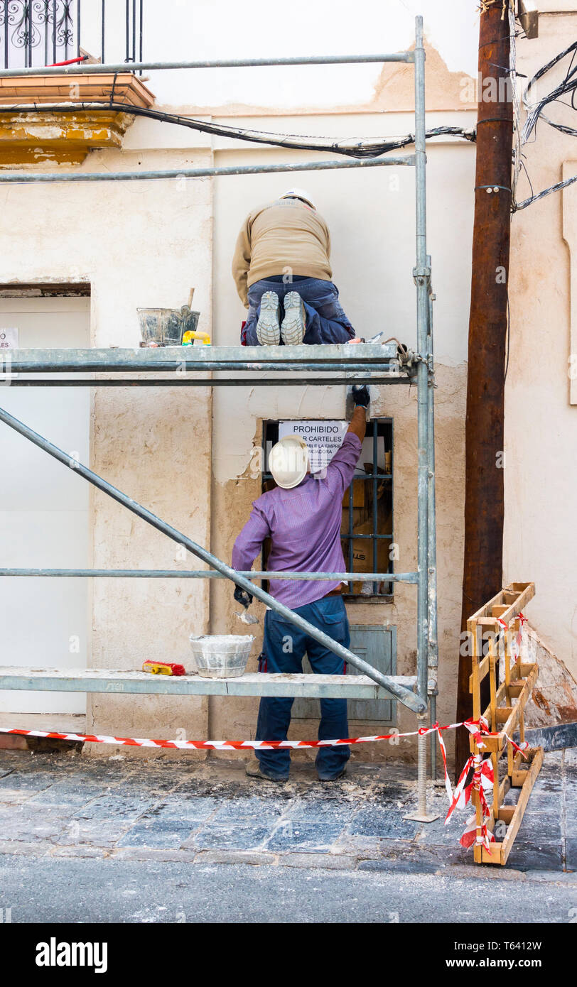 Two male workers hi-res stock photography and images - Alamy