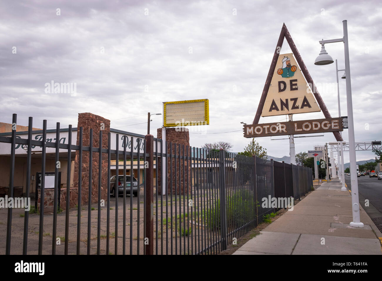Motor lodge hi-res stock photography and images - Alamy