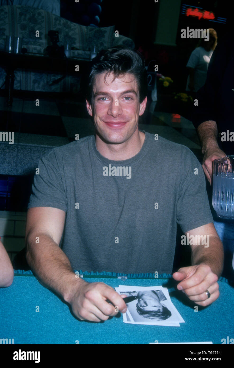 Actor Jason Brooks 60 Photos - Moonagedaydream.film