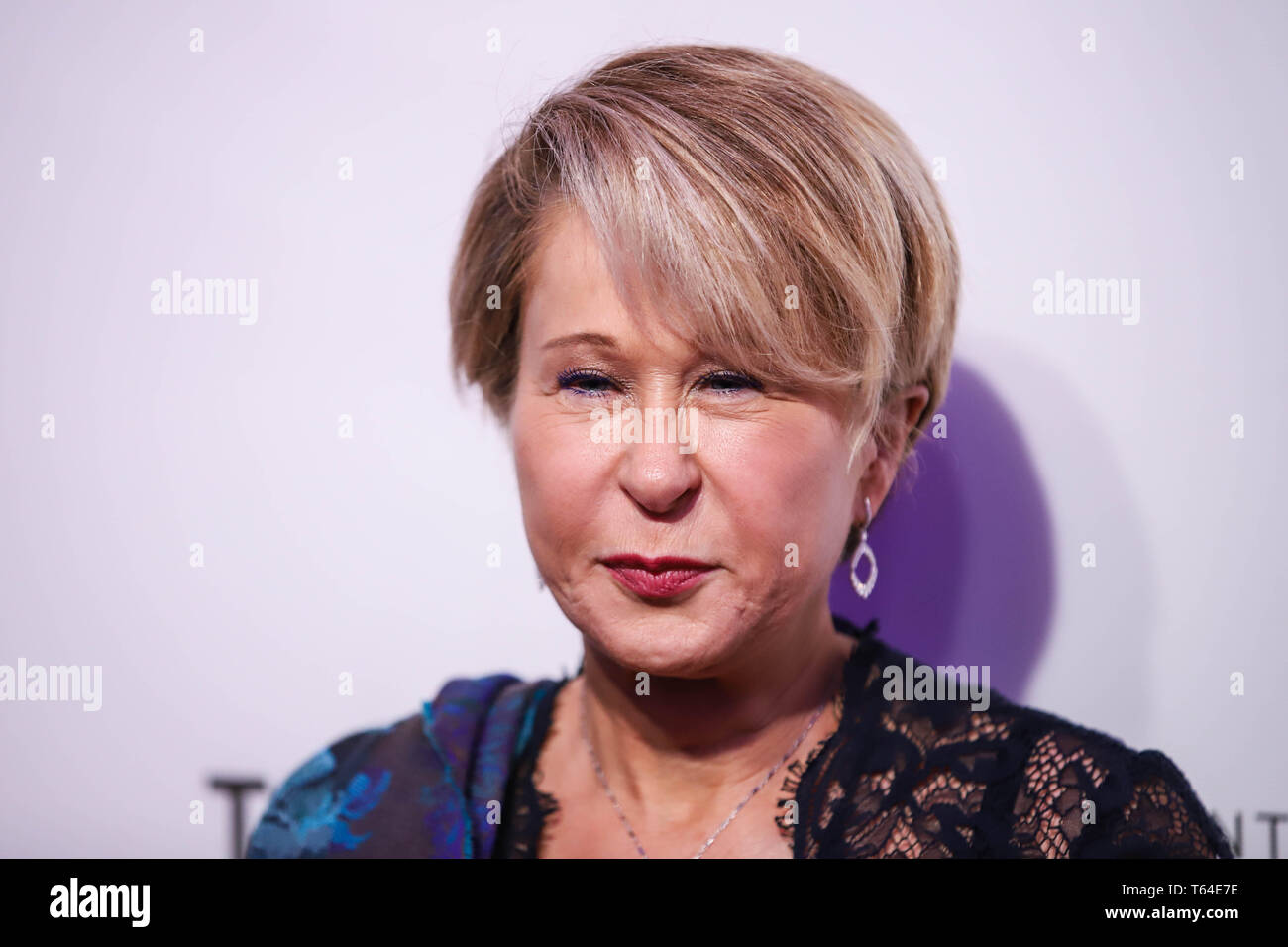 Lisa Simpson's Instagram, Twitter & Facebook on IDCrawl