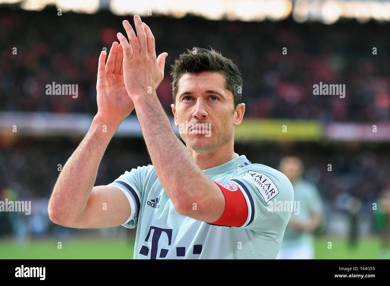 Nuremberg, Deutschland. 28th Apr, 2019. Robert LEWANDOWSKI (FC Bayern ...