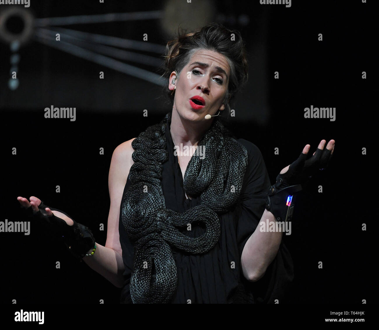 Imogen heap singer hi-res stock photography and images - Alamy